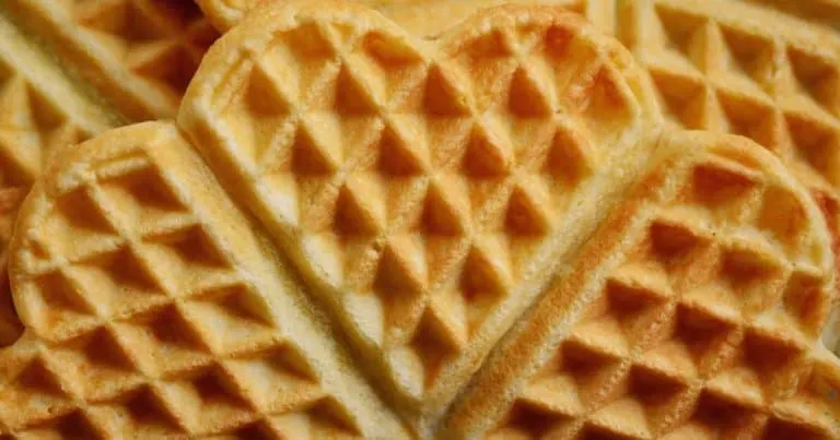 How to Make German Waffles: The Delicious Bergische Waffeln